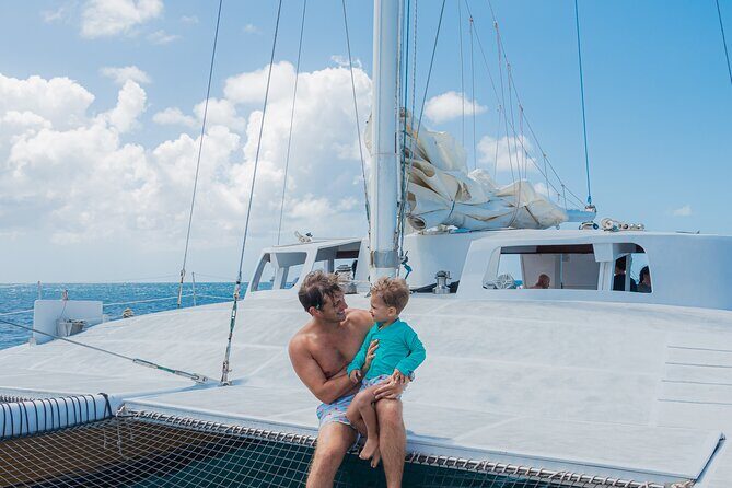 Aruba Sunset Sail - The Arusun Catamaran - The Experiences Strengths