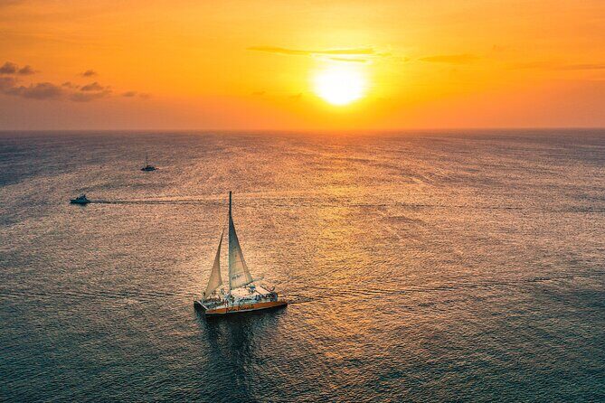 Aruba Sunset Sail with Open Bar - The Spectacle of the Sunset