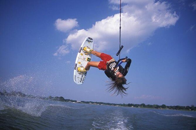 Aruba Water Skiing or Wakeboarding - An Overview of Aruba Water Skiing and Wakeboarding