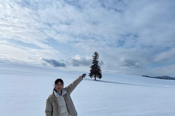 Asahiyama Zoo, Biei tree, Shirohige Falls and Blue Pond Day Tour - Asahiyama Zoo: Wildlife Close-Ups