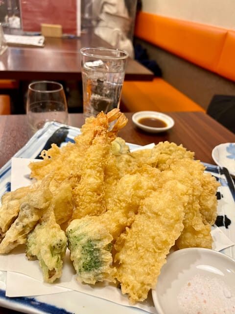 Asakusa Bar hopping crawl Tour, Tokyo - An In-Depth Look at the Asakusa Bar Hopping Crawl