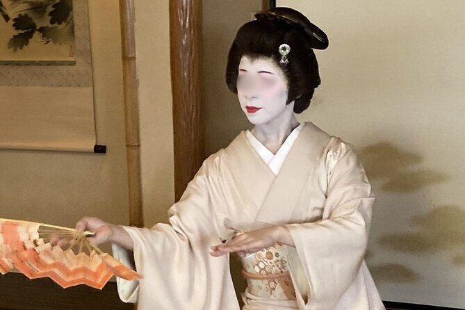 Asakusa Walking Tour: Private Geisha & Kaiseki Lunch (4-8 Guests) - Exploring Asakusa: History and Vibrant Streets