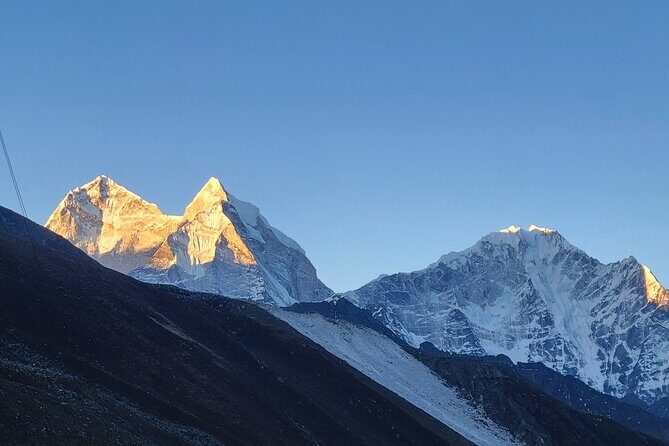 Ascend to the Summit of Mera Peak: A Scenic and Challenging Climbing Adventure - An In-Depth Look at the Mera Peak Experience