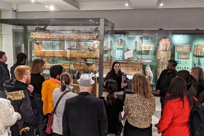 Ashmolean Museum Tour - by Uncomfortable Oxford - Exploring the Ashmolean with an Uncomfortable Edge