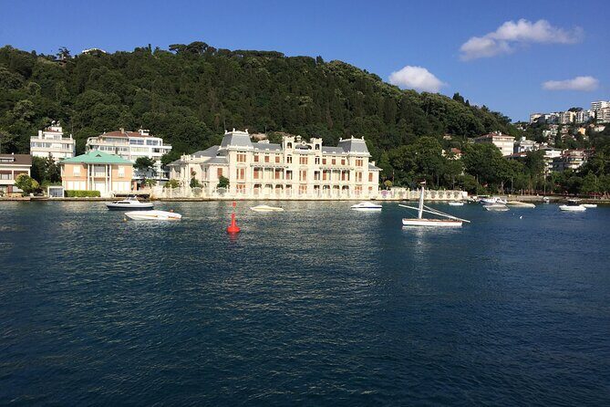 Asia-Europe with Bosphorus Full Day Inc.Museum fees and Lunch - FAQ