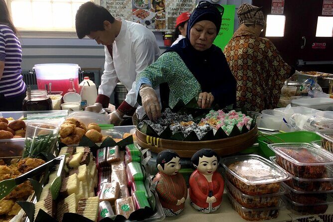 Asia in Queens: Exploring NYCs Largest Chinatown - An In-Depth Look at the Tour Experience