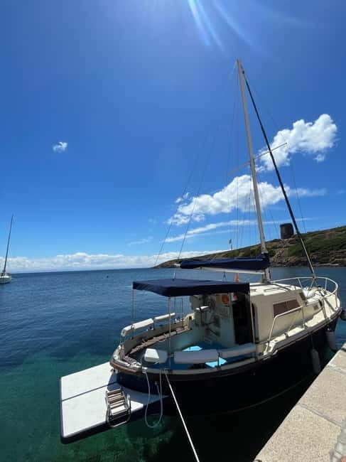 ASINARA: motorboat tour of the island park, aperitif, lunch on board. - The Value of This Tour