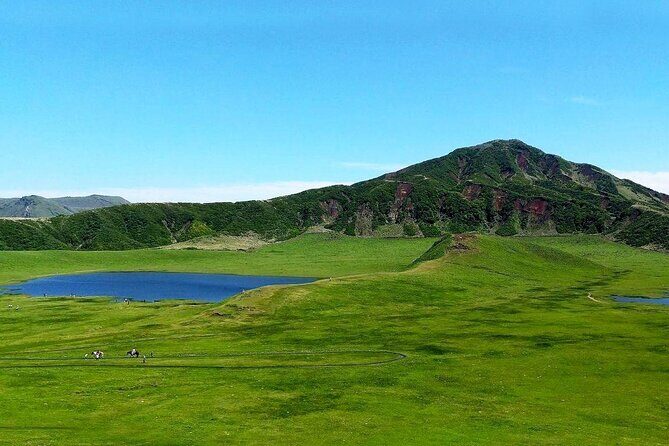 Aso Kusasenrigahama and Kurokawa Onsen Full Day Tour from Fukuoka - The Itinerary and What You Can Expect