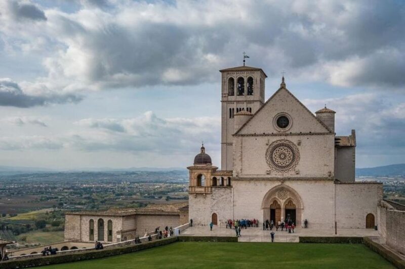 Assisi, Cascia (St. Francis, St. Claire and St. Rita) Tour - An In-Depth Look at the Assisi and Cascia Tour