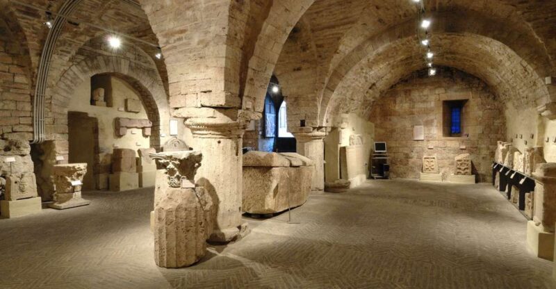 Assisi: Crypt of San Rufino and Roman Forum Underground Tour - Assisi: Crypt of San Rufino and Roman Forum Underground Tour