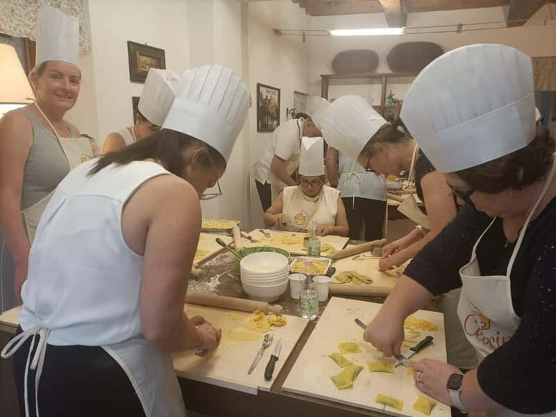 Assisi: Italian Sauce Cooking Class with Wine Tasting - The Authenticity of Personal Touch
