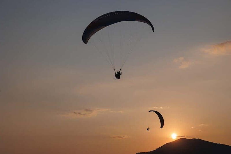 Assisi: Paragliding Adventure for Two - The Views That Make It Special