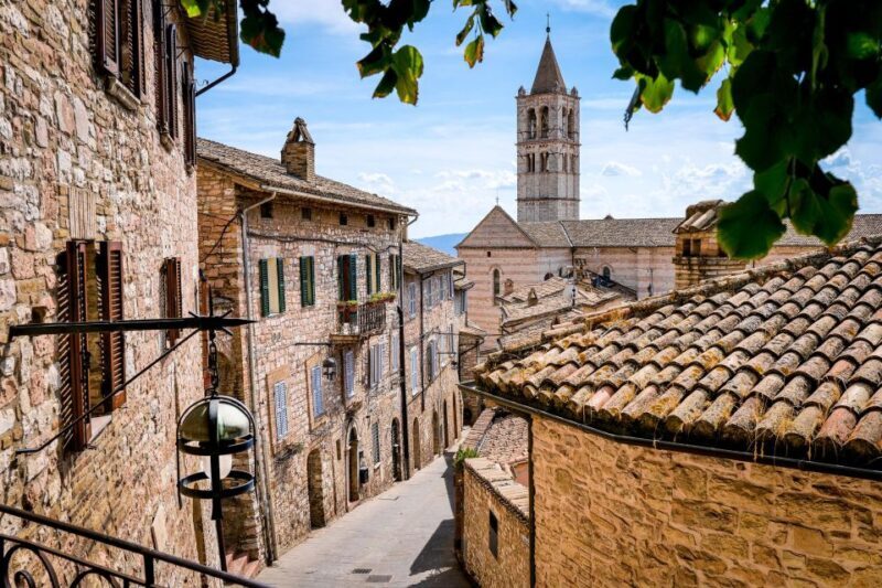 Assisi Private Exploration: Historic Basilicas & City Stroll - Value for the Money