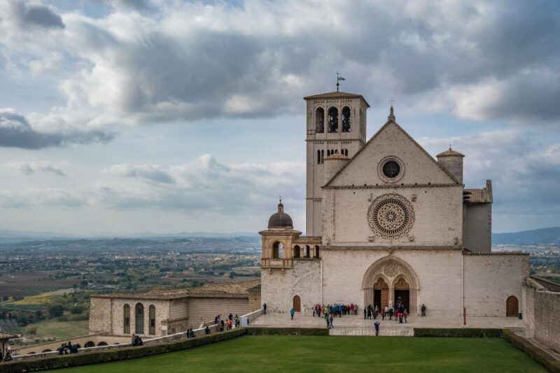 Assisi: Private Guided Tour of the Basilica of Saint Francis - What’s Included and What to Expect
