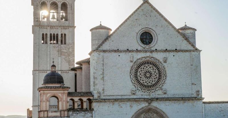 Assisi: Walk in the footsteps of St Francis and Carlo Acutis - In-Depth Look at What the Tour Offers