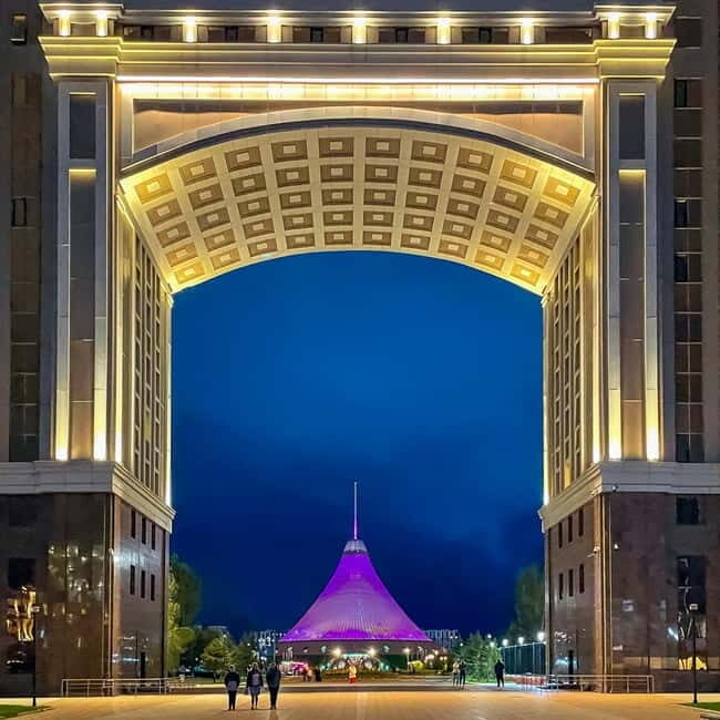 Astana: Private City Tour and Burabay National Park bundle - Adventure and Relaxation in the Park