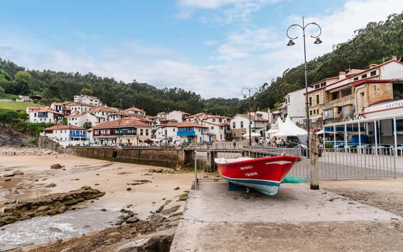 Asturias: Cider, Local lunch, Villaviciosa, Tazones, Laboral - An Authentic Day in Asturias