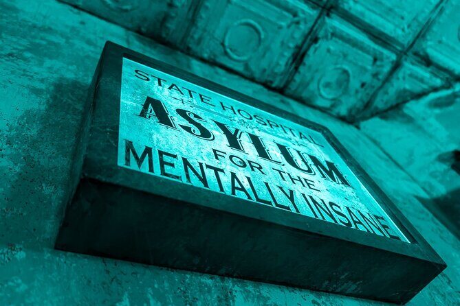 Asylum Escape Room Experience in Avondale - Who Will Love This Experience?