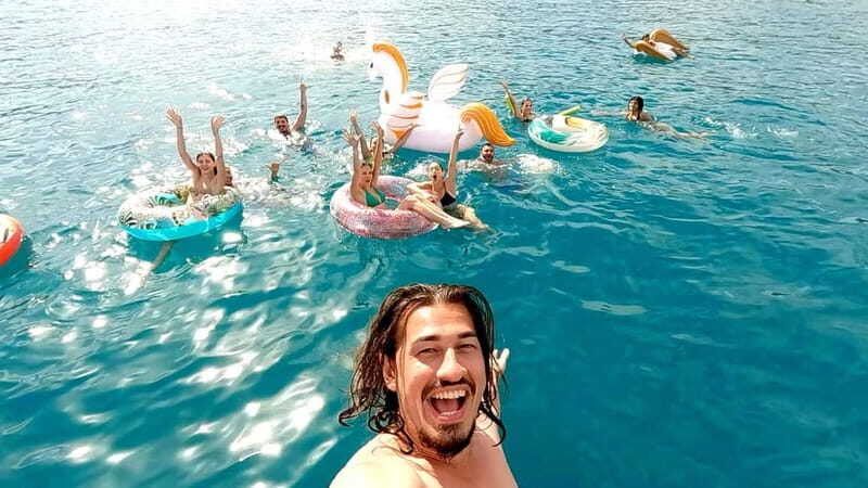 Athens: 3 Islands Cruise with Swimming. DJ, Lunch & Drinks - Key Points