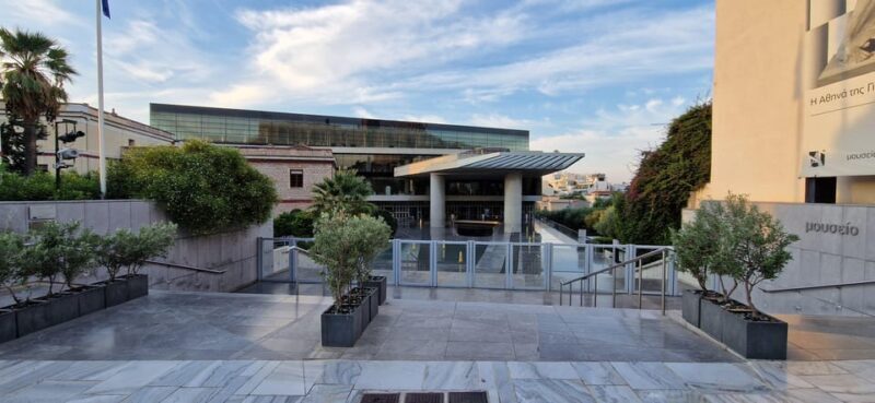 Athens: 8 hours Private Tour with local experienced driver - The Sum Up