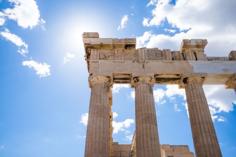 Athens: Acropolis with Museum, Guided Tour & Greek Lunch - Key Points
