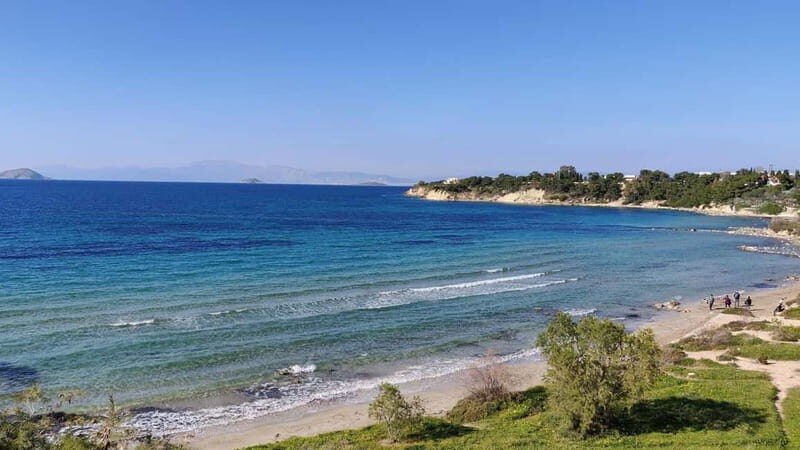 Athens: Aegina Island Ferry Trip & Treasure Hunt Tour - Late Lunch at a Local Taverna