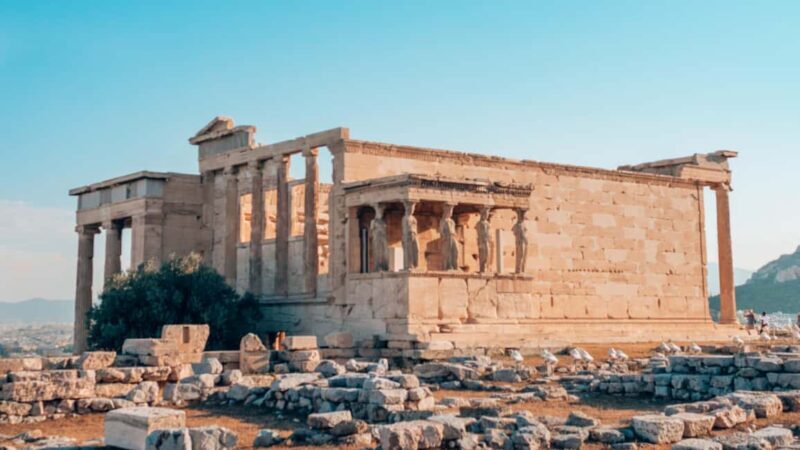 Athens: Ancient and Modern Highlights Private Guided Tour - Discovering the Cover of History and the Heart of Athens