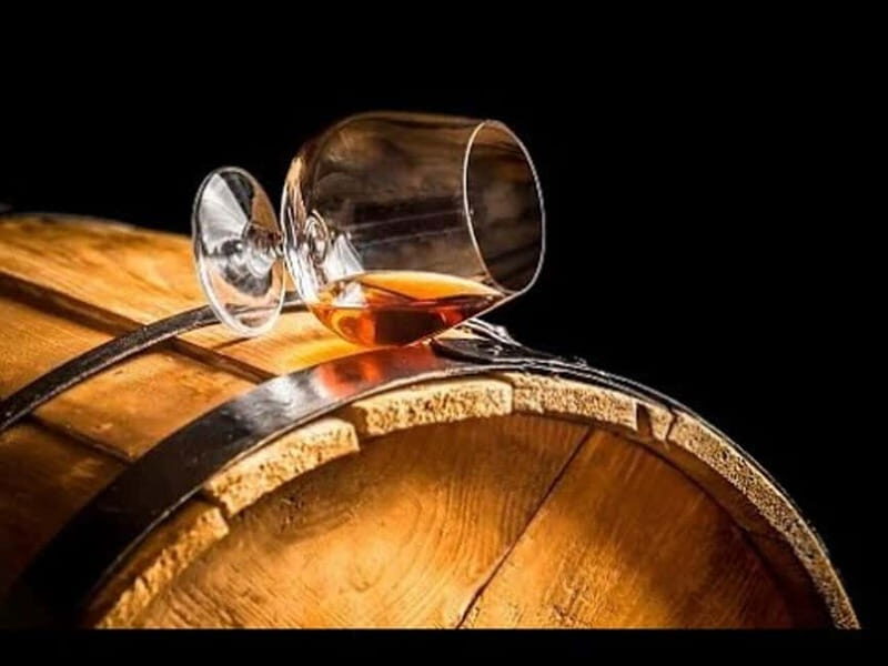 Athens: Brandy & Tsipouro Tasting - Key Points