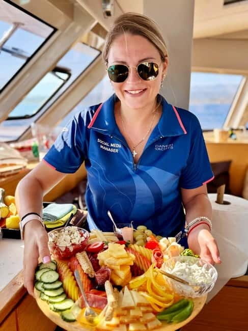 Athens: Catamaran Trip to Poseidon Temple with Meal & Drinks - Frequently Asked Questions