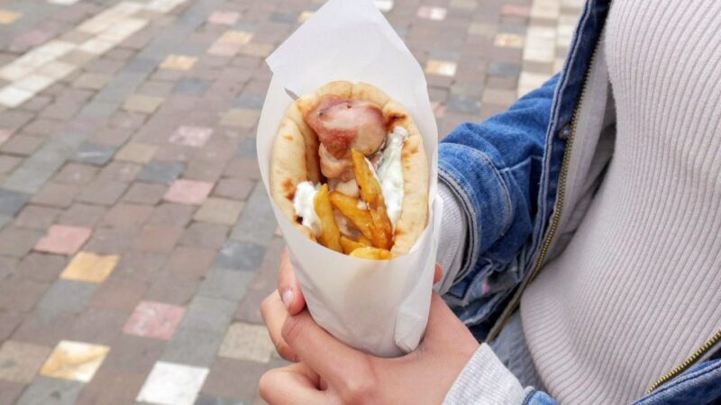 Athens: Food Tasting Tour in Plaka with Central Market Visit - Who Should Consider This Tour?