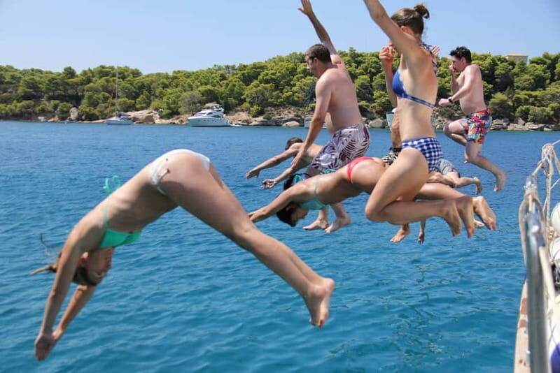 Athens Full-day catamaran cruise with meal & drinks - Key Points