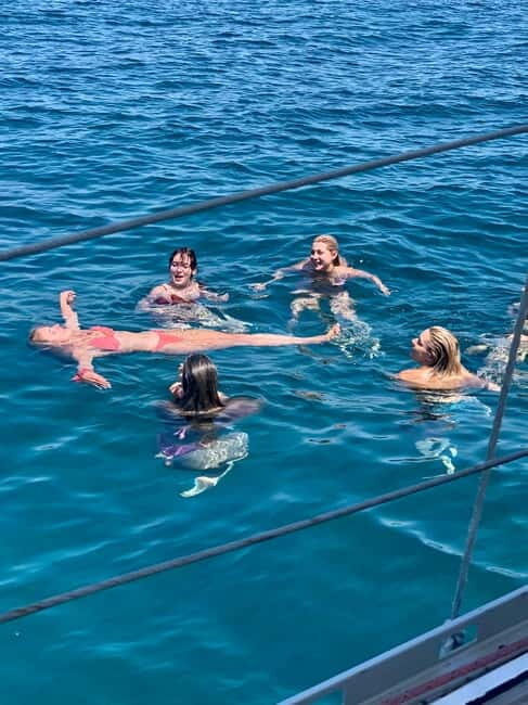 Athens: Full-Day Private Sailing Trip with Meal & Drinks - The Experience: Setting Sail from Athens