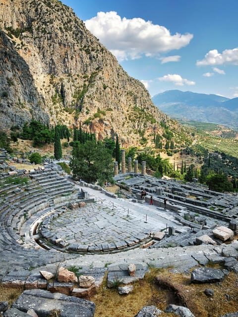 Athens: Full Day Trip Delphi and Arachova - Analyzing the Value and Practicalities