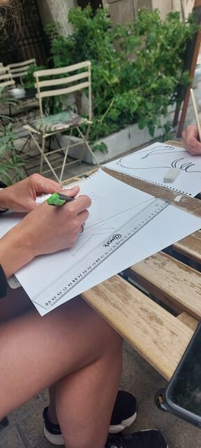 Athens: Graffiti Workshop and Tote Bag Painting Experience - The Practicalities: Price, Duration, and Group Size