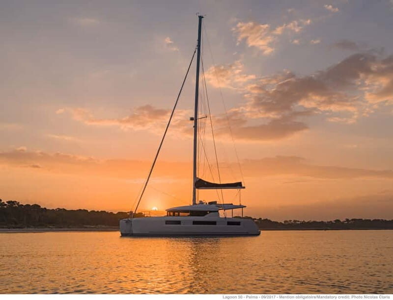 Athens: Half-Day Sunset Catamaran Cruise with Meal & Drinks - Why This Tour Delivers Value