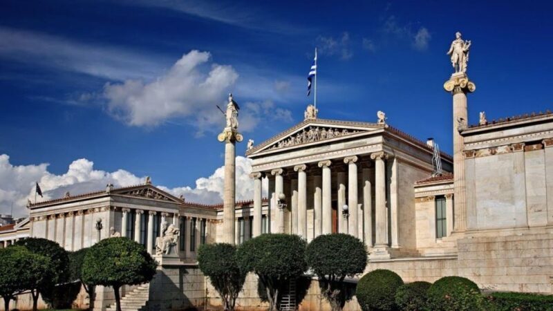 Athens in a Day: Ancient Wonders and Modern Marvels - Transport and Group Experience