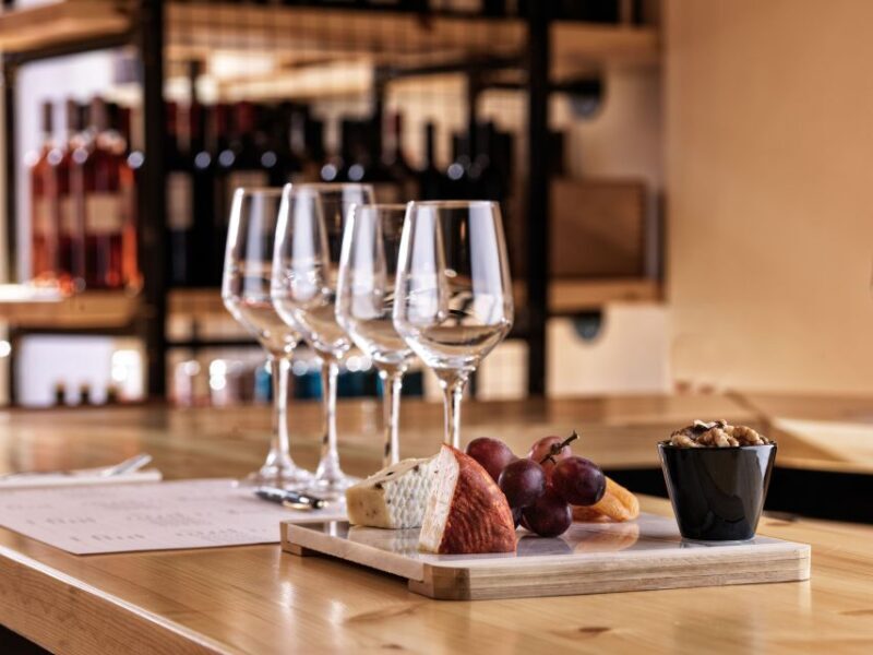 Athens: Mediterranean Gin Tasting Experience - What Youll Taste and Learn