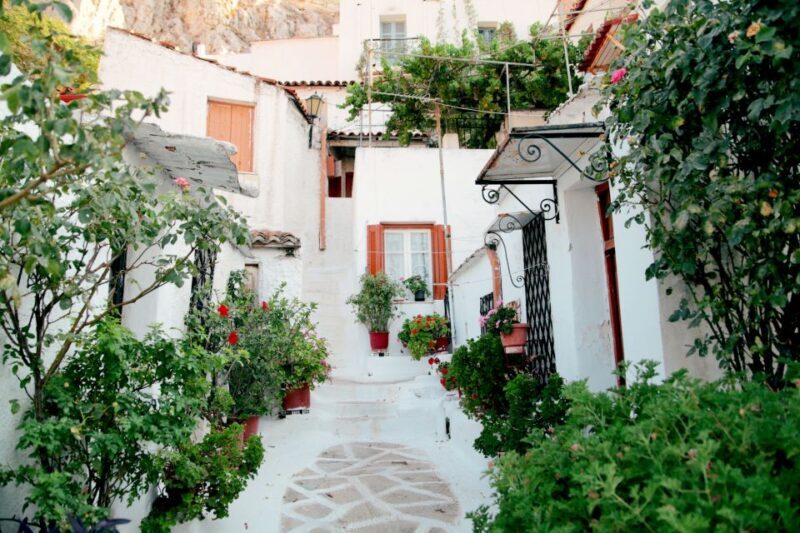 "Athens: Mythology Highlights Tour with Private Driver" - Key Points