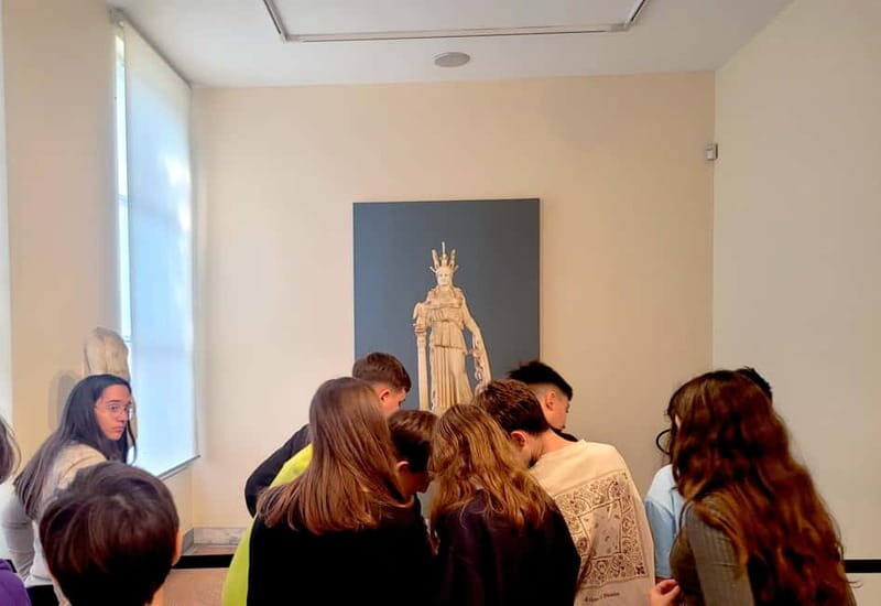 Athens: National Archeological Museum Treasure Hunt Tour - Who Will Love This Experience?