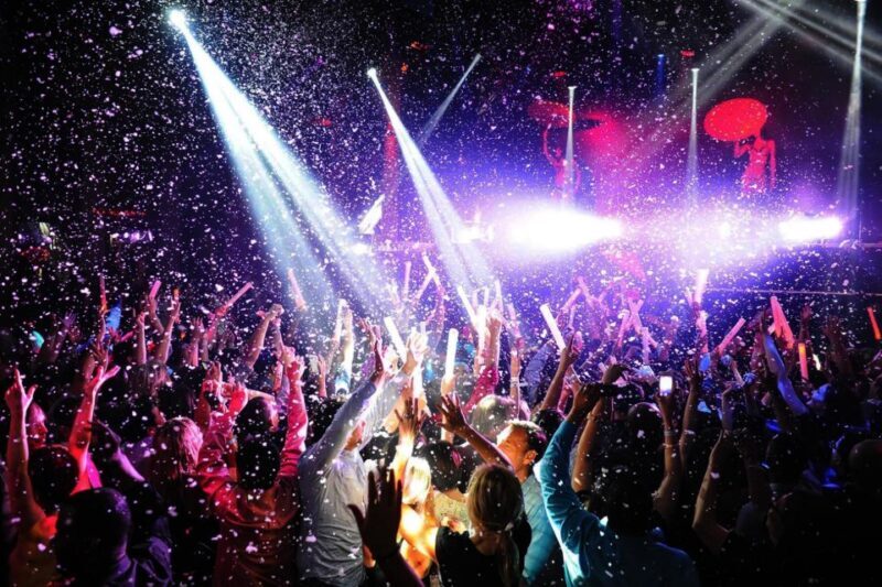 Athens never sleeps as long as you know where to go, - Who Should Consider This Tour