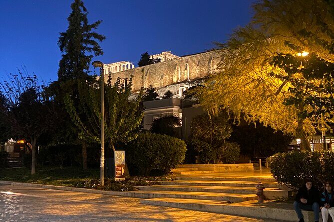 Athens Night Walk and Drinks - FAQ