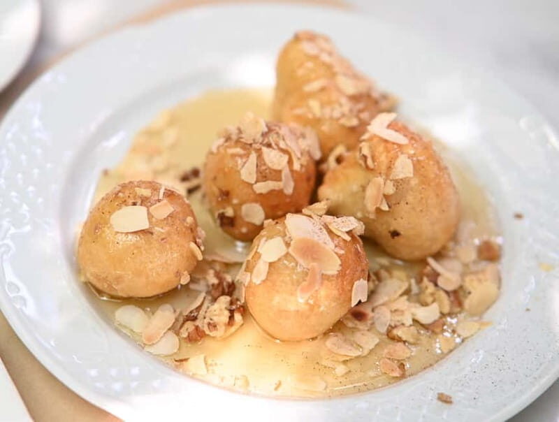 Athens: Off-the-Beaten-Path Gastronomy Secret Local Flavors - Exploring Pagrati: A Neighborhood Full of Character