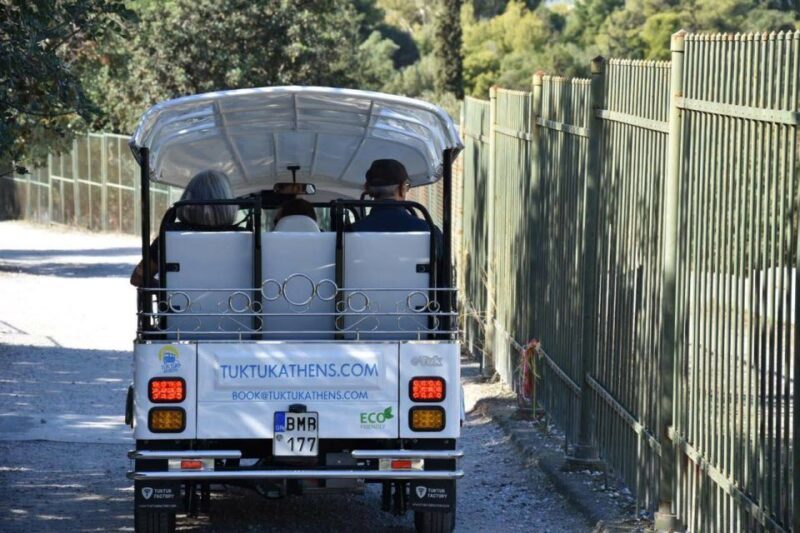 Athens: Private Evening Sightseeing Tour by Electric Tuk-Tuk - Experiencing Athens in a New Light—The Private Electric Tuk-Tuk Tour