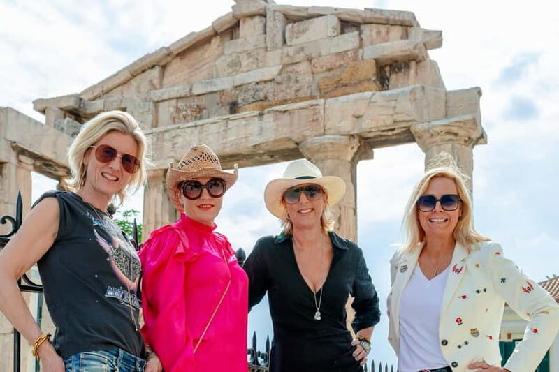 Athens: Professional Photoshoot - Meeting Point and Accessibility