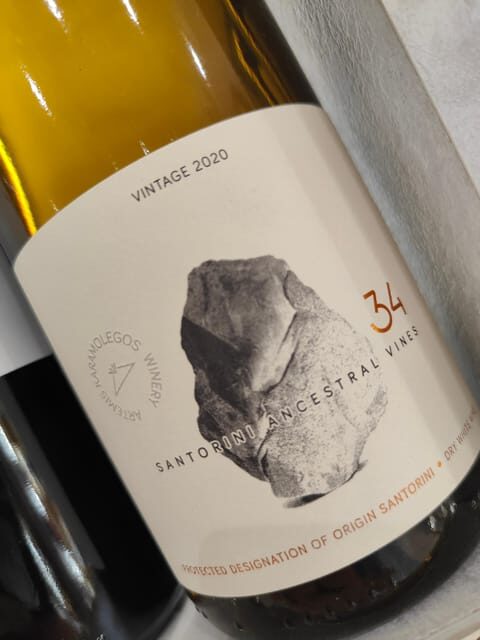 Athens: Santorini Wine Tasting at Brettos Bar in Plaka - Key Points