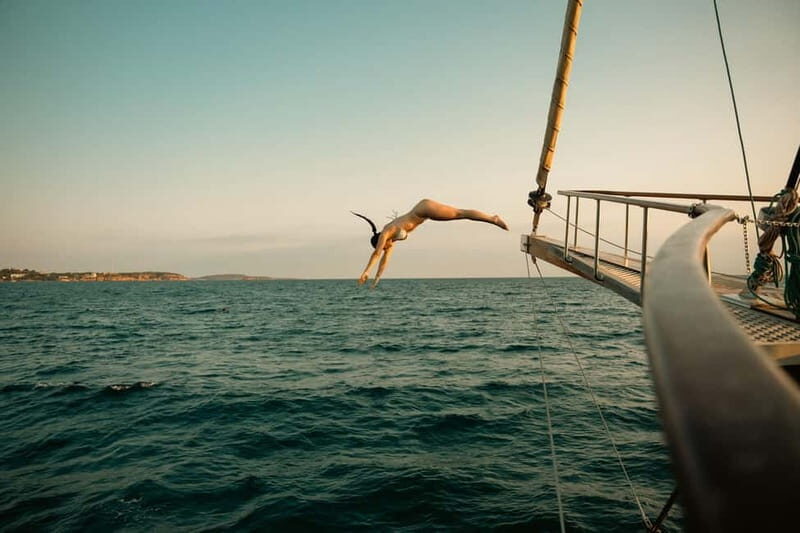 Athens: Saronic Gulf 3-Island Cruise with Lunch - Key Points