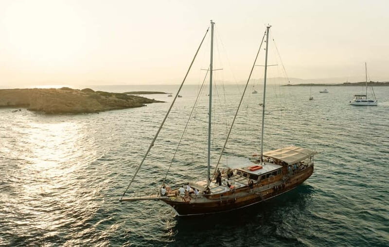 Athens: Saronic Gulf 3-Island Cruise with Lunch - A Full-Day Escape: What the Tour Offers