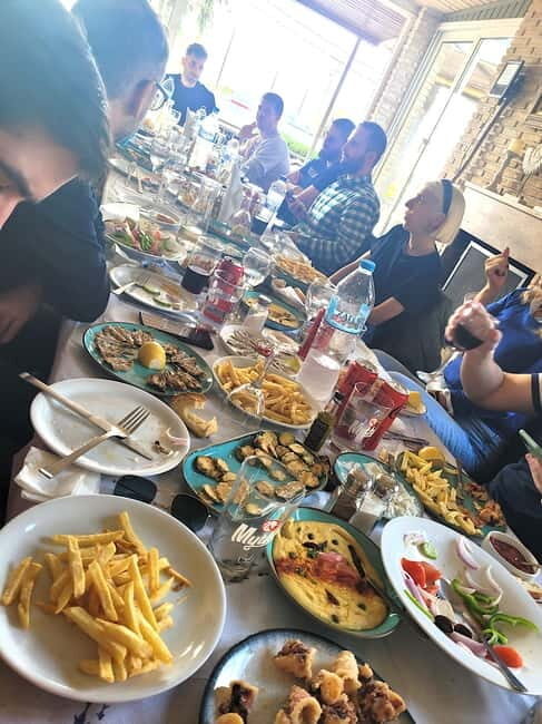 Athens: Sounio & Lake Vouliagmeni Roundtrip & Treasure Hunt - An Adventure Through Sounio and the Athenian Riviera
