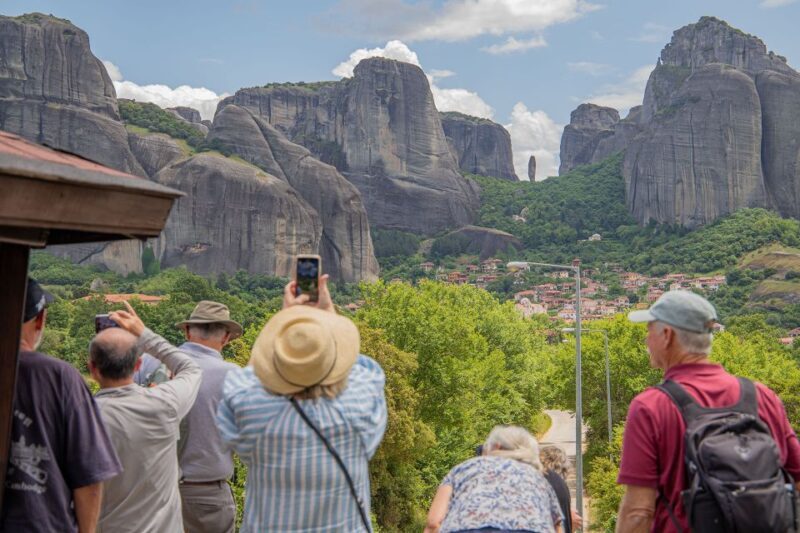 Athens to Meteora: Monasteries & Hidden Caves Bus Tour - Return Journey and Overall Value