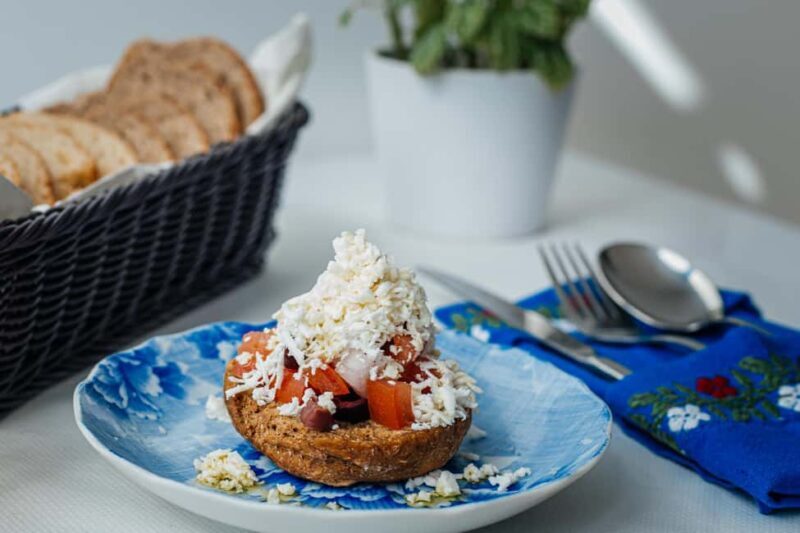 Athens: Traditional Greek Dining Experience with Local Wine - Key Points